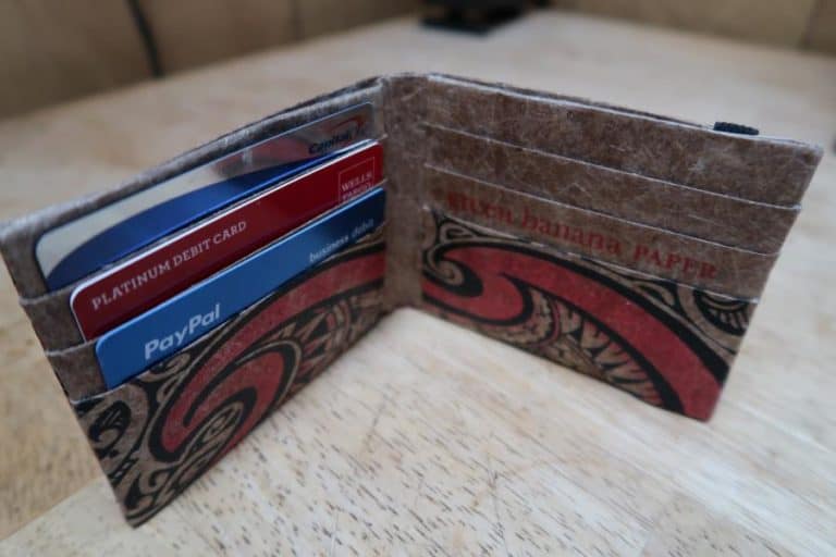 A Guide To Picking Out The Best Vegan Wallet (24 Choices!)
